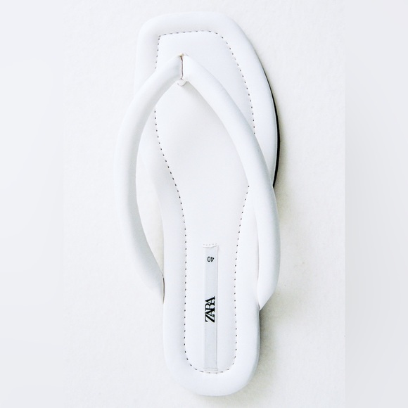 Zara | Shoes | Zara Leather Flat Quilted Sandals Slides Slippers Slip ...